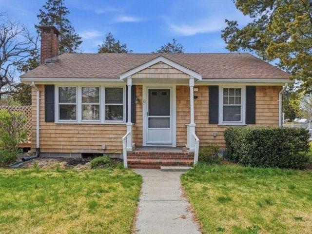 2 bedroom, Marshfield MA 02050 102961899