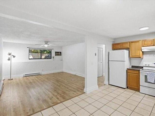 2 bedroom, Marshfield MA 02050 105079996