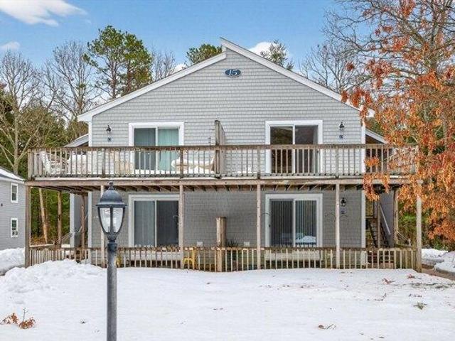 2 bedroom, Mashpee MA 02649 101751030