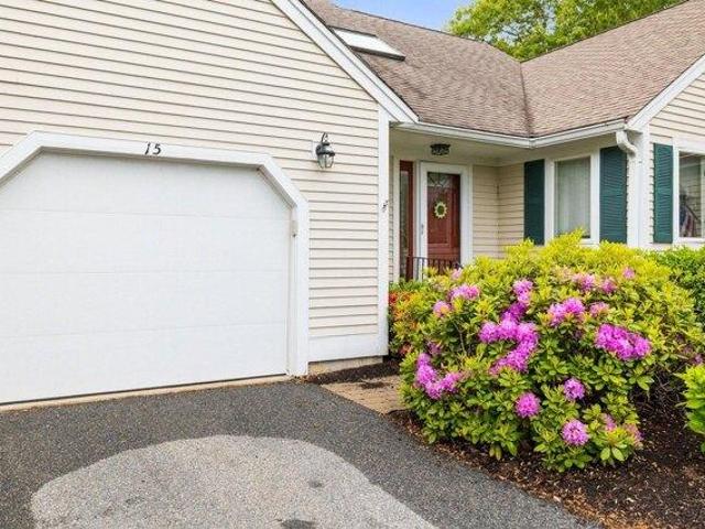 2 bedroom, Mashpee MA 02649 102442716
