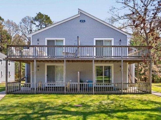 2 bedroom, Mashpee MA 02649 102118638