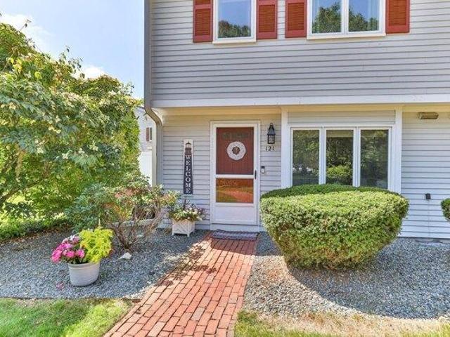 2 bedroom, Mashpee MA 02649 102157190