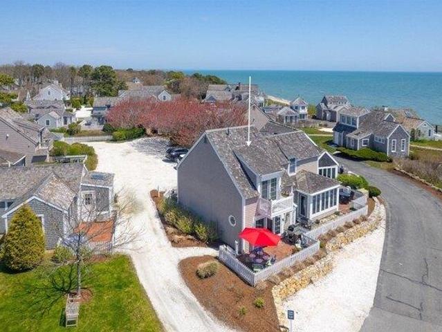 2 bedroom, Mashpee MA 02649 104569522