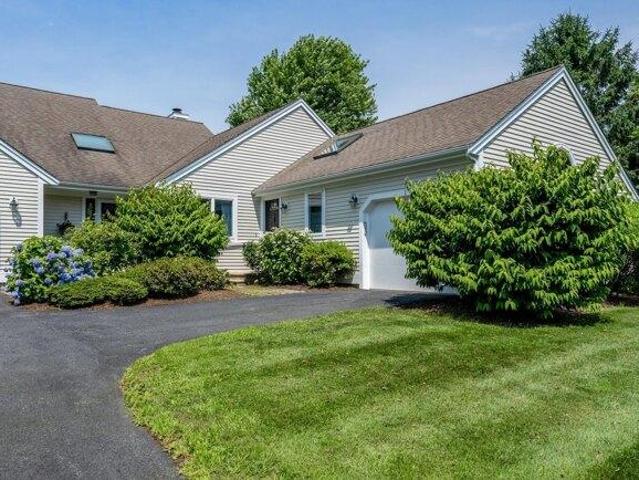 2 bedroom, Mashpee MA 02649 104851630