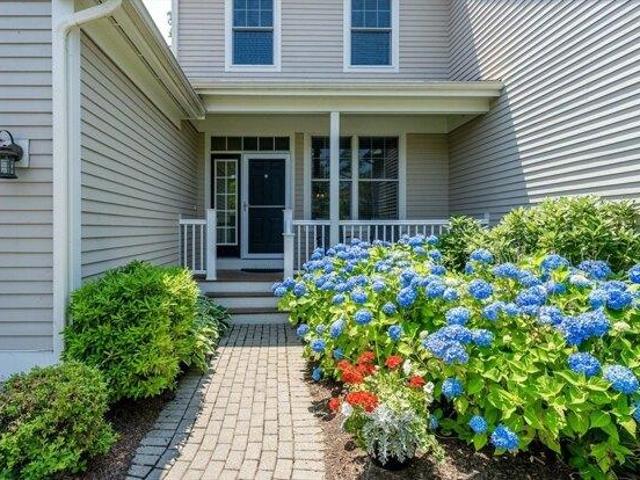 2 bedroom, Mashpee MA 02649 104298105