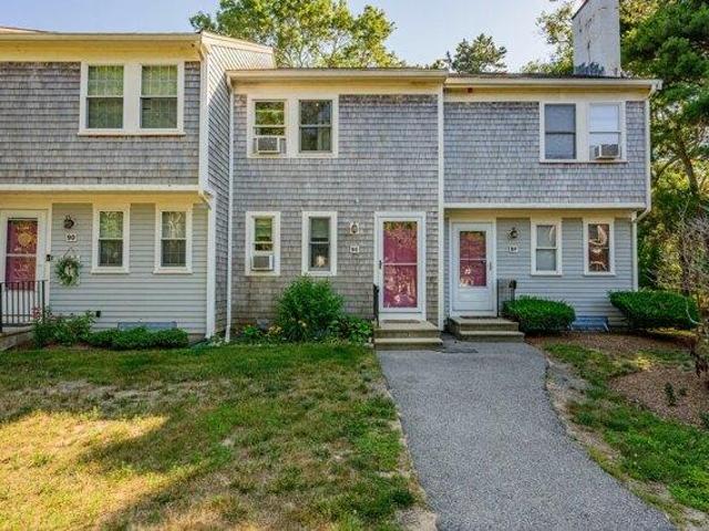 2 bedroom, Mashpee MA 02649 104351104