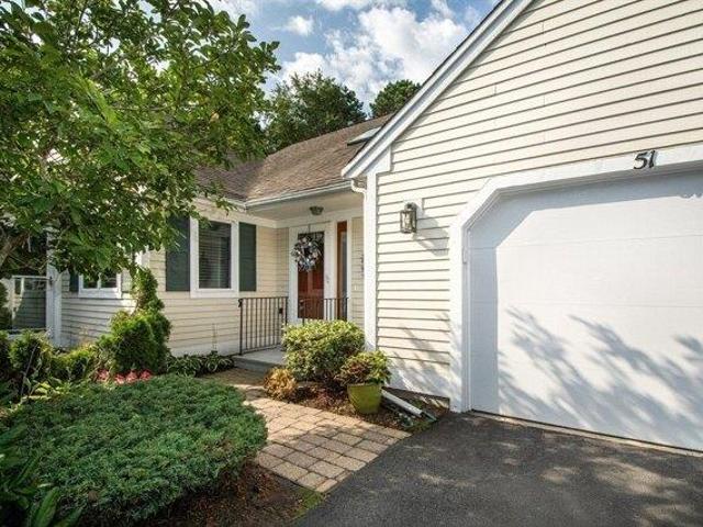 2 bedroom, Mashpee MA 02649 105059839