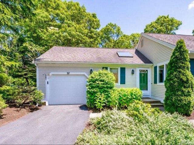 2 bedroom, Mashpee MA 02649 LS102120399
