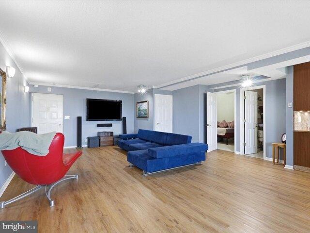2 bedroom, McLean VA 22102 104901893