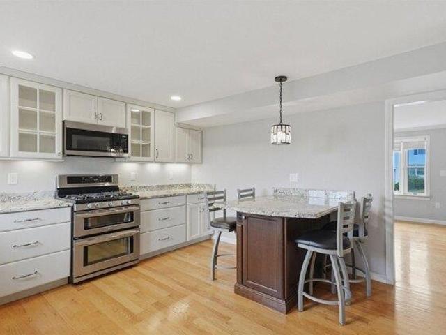 2 bedroom, Methuen MA 01844 104853431