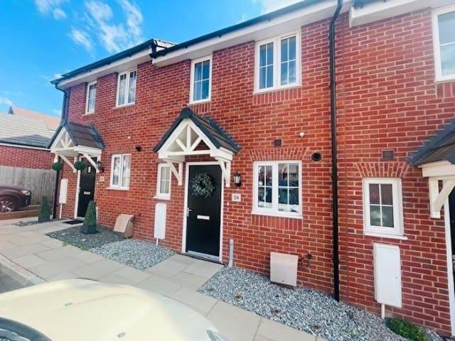2 Bedroom Mews To Rent In Stretton Close, Rugby, CV23