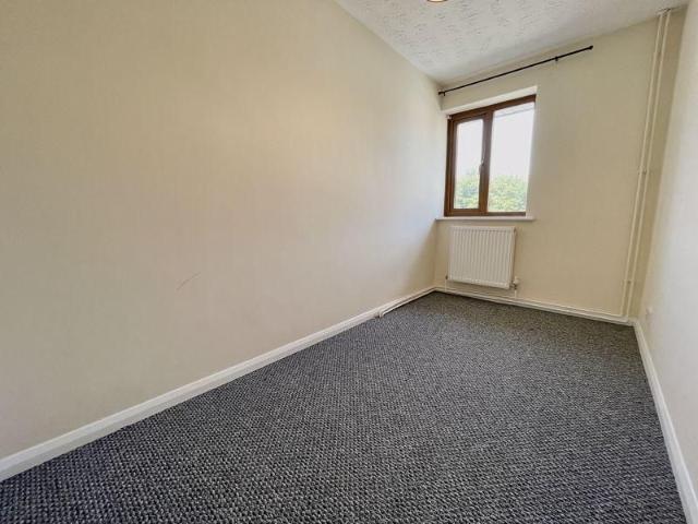 2 bedroom mews to rent