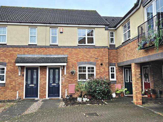 2 bedroom mews to rent