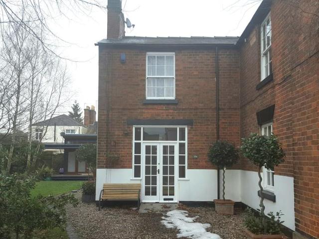 2 bedroom mews to rent