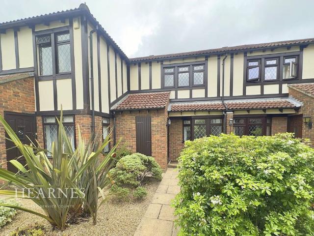 2 bedroom mews for sale