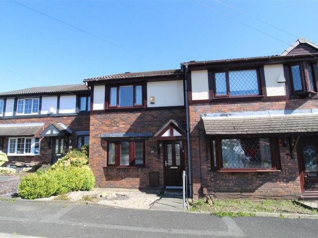 2 bedroom mews for sale