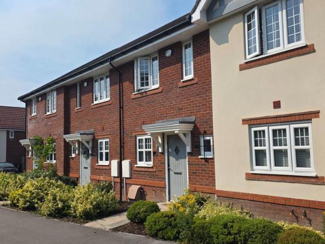 2 bedroom mews for sale