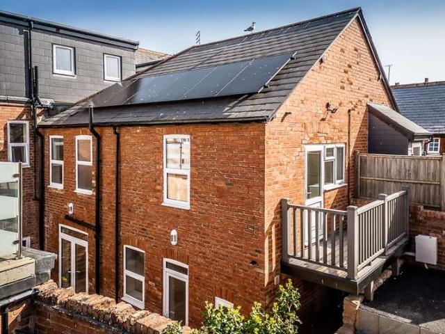 2 Bedroom Mews House