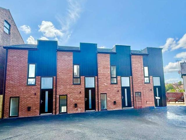 2 Bedroom Mews House