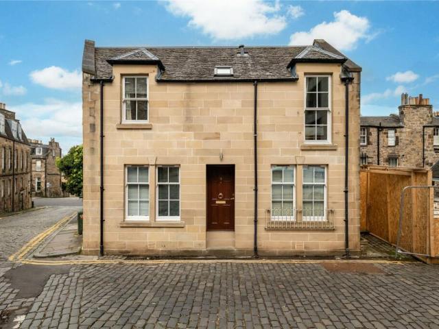 2 bedroom mews property for sale in 9 York Lane, New Town, Edinburgh, EH1