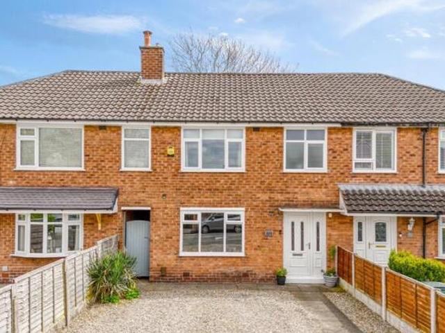 2 Bedroom Mews Property For Sale In Cheadle, Cheshire
