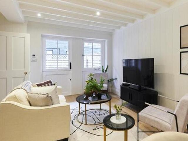 2 Bedroom Mews Property For Sale In Lillie Road