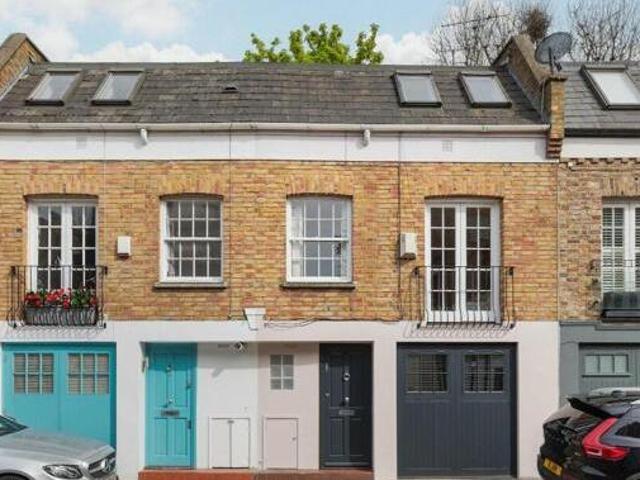 2 Bedroom Mews Property For Sale In London