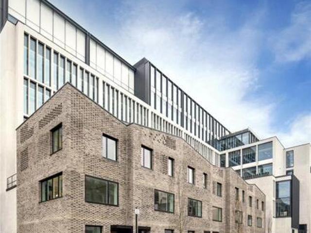 2 Bedroom Mews Property For Sale In London