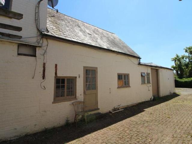 2 bedroom mews property for sale in MEWS DEVELOPMENT, Newport Pagnell, MK16