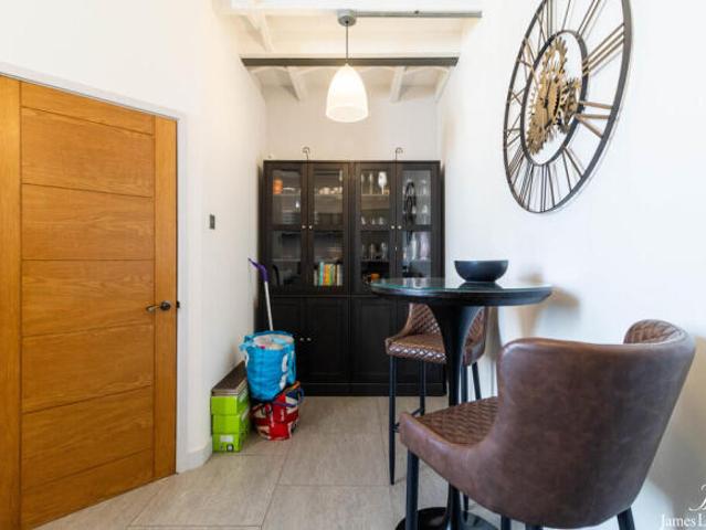 2 bedroom mews property for rent in Frederick Street, Birmingham, B1