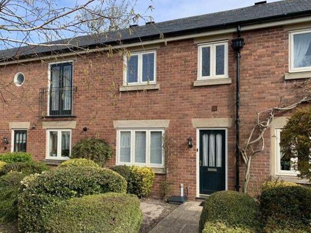 2 Bedroom Mews Property For Rent In Runshaw Hall Lane