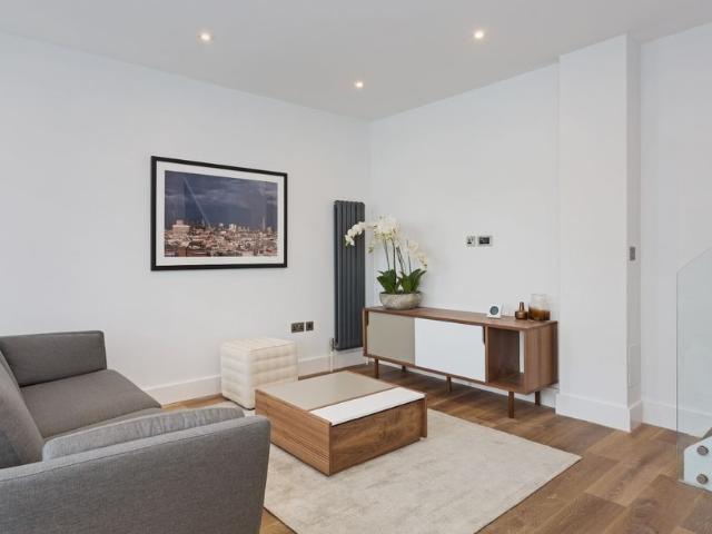 2 Bedroom Mews, Sussex Mews West, Hyde Park, W2