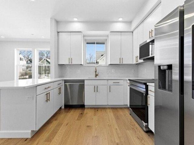 2 bedroom, Medford MA 02155 LS102592730