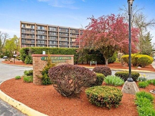 2 bedroom, Medford MA 02155 LS102961005