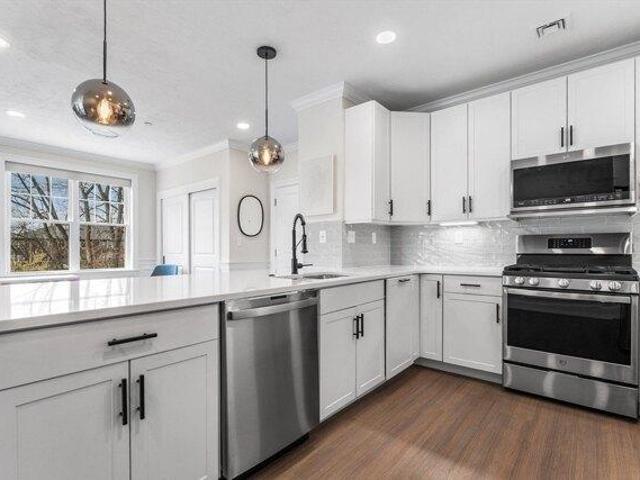 2 bedroom, Medford MA 02155 LS103102385