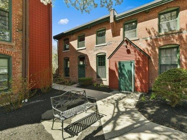 2 bedroom, Medway MA 02053 102217080