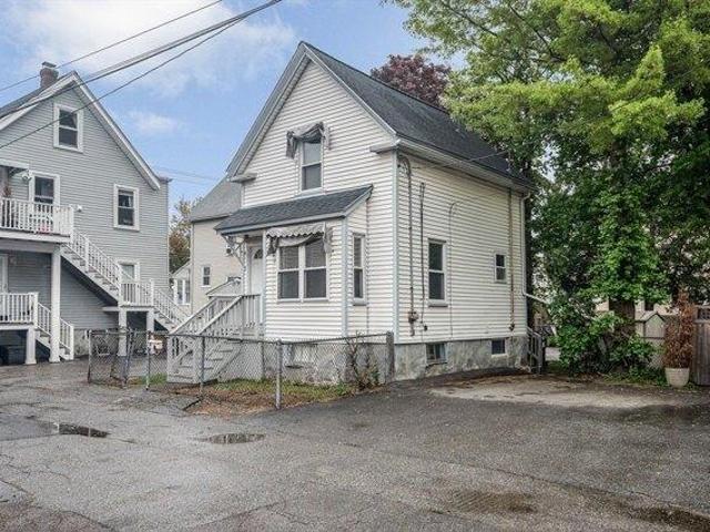 2 bedroom, Melrose MA 02176 104607363
