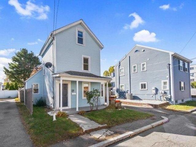 2 bedroom, Melrose MA 02176 LS102412164