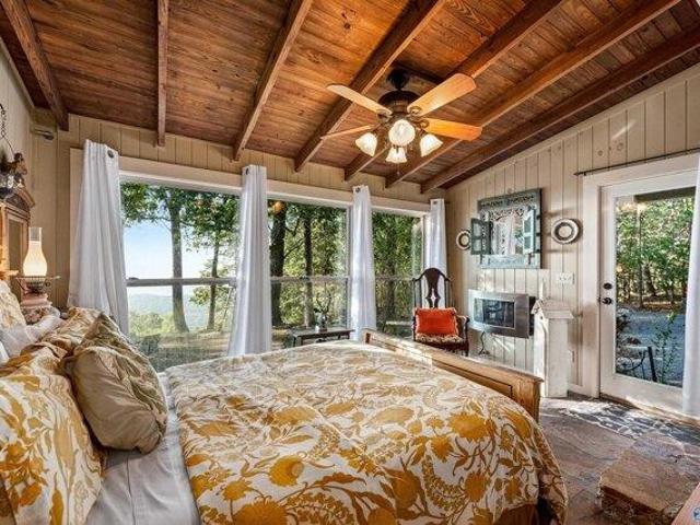 2 bedroom, Mentone AL 35984 92524928