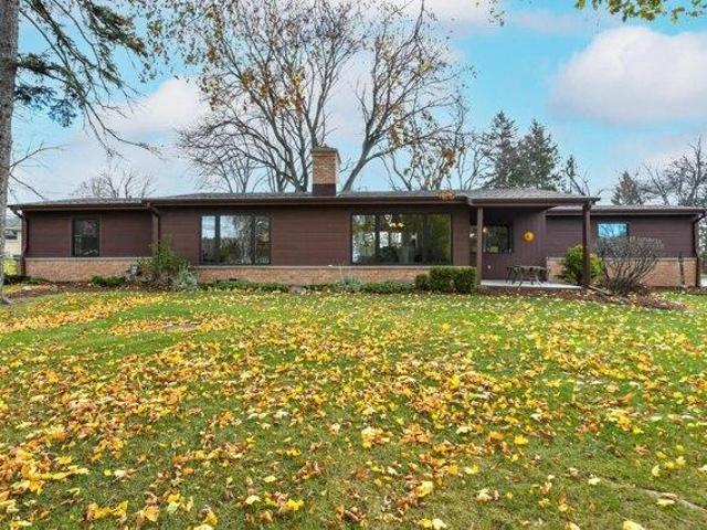 2 bedroom, Mequon WI 53097 LS93106590