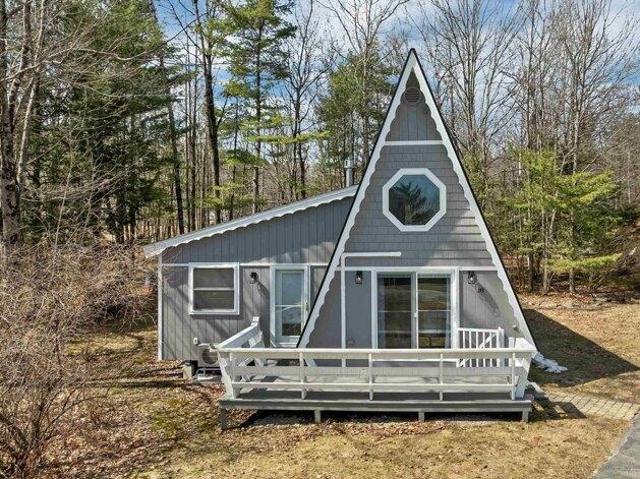 2 bedroom, Meredith NH 03253 103100773