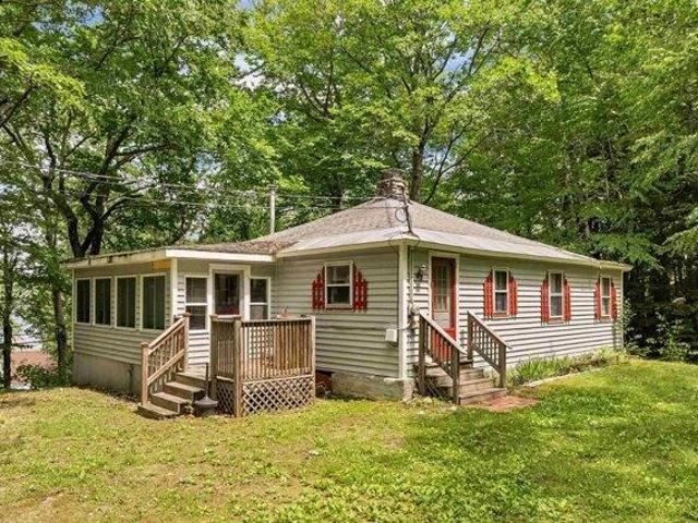 2 bedroom, Meredith NH 03253 LS101782458