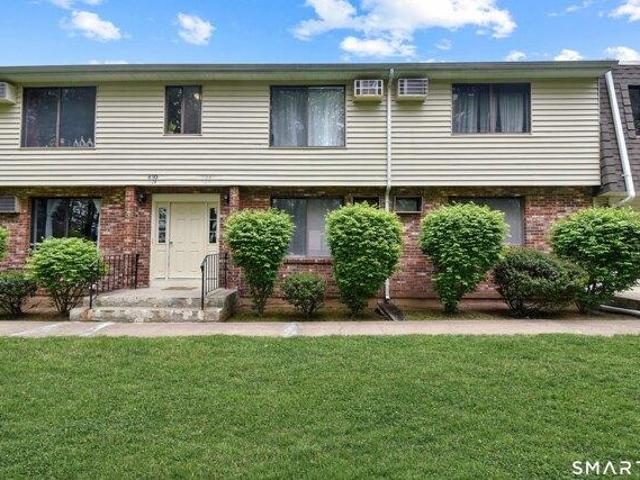 2 bedroom, Meriden CT 06450 104568486