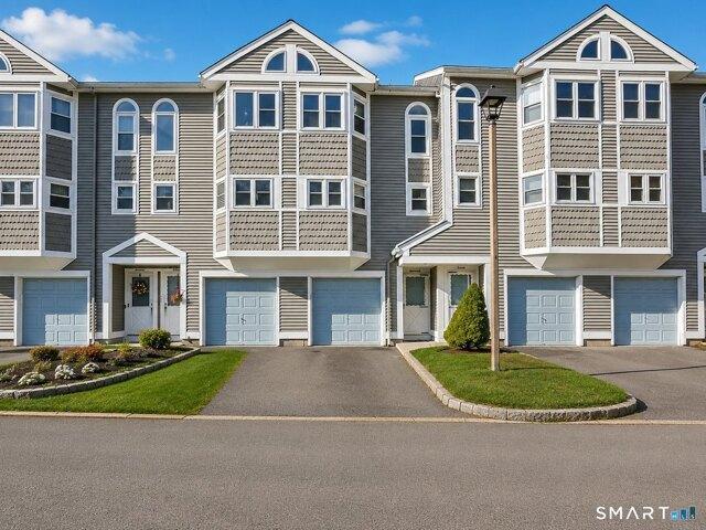 2 bedroom, Meriden CT 06450 104606855
