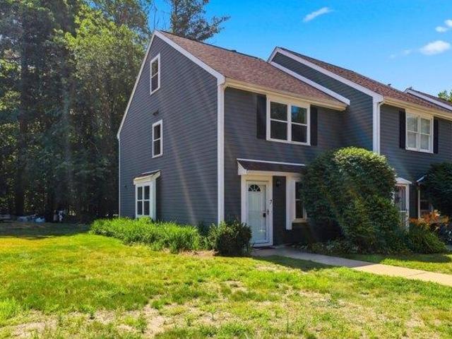 2 bedroom, Merrimack NH 03054 104692553