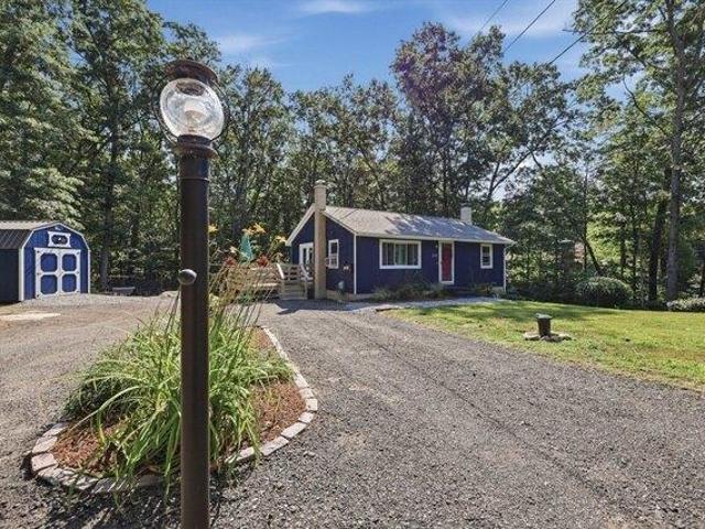 2 bedroom, Merrimack NH 03054 105108235