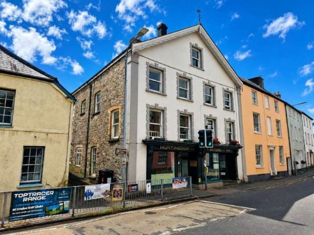 2 Bedroom Mixed Use Commercial
