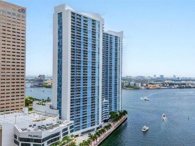 2 bedroom, Miami FL 33131 104899702