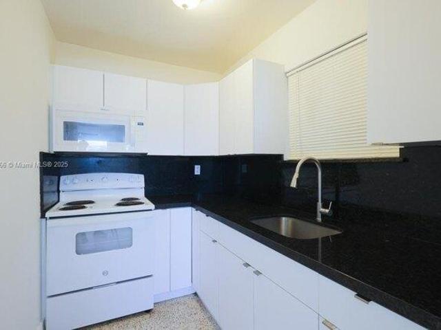 2 bedroom, Miami FL 33142 94284929
