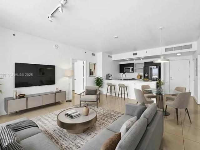 2 bedroom, Miami FL FL 33130 LS102244722
